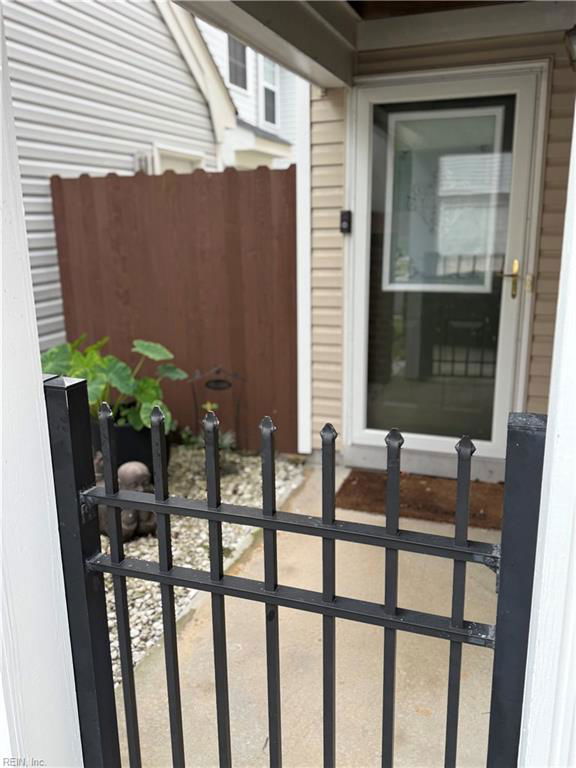 5425 Port Royal Drive, Northwest Virginia Beach, 23462