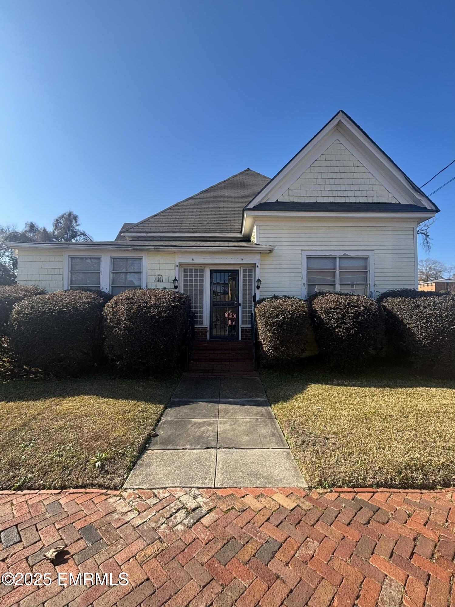 1215 25th Avenue, Meridian, 39301