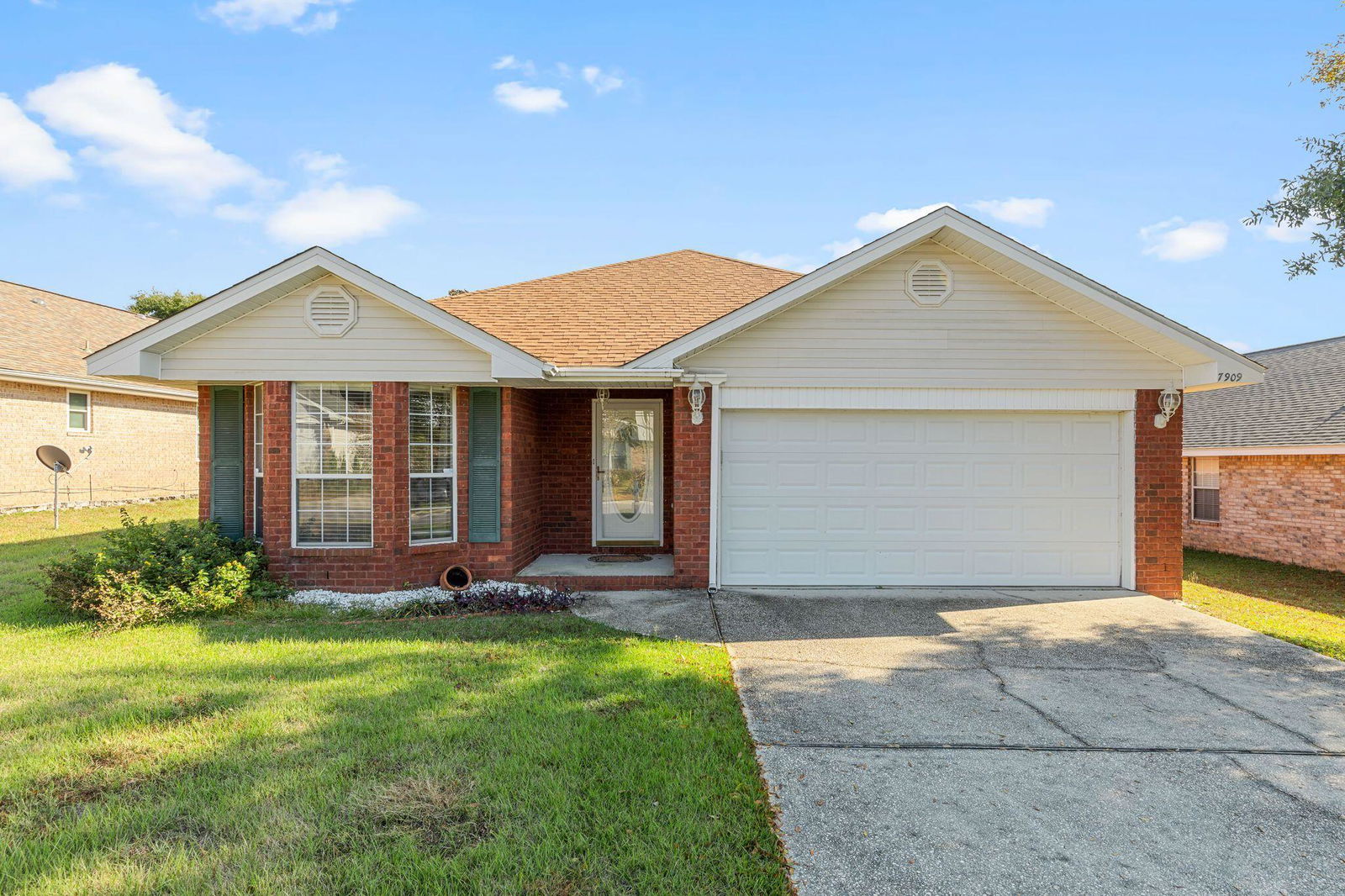 7909 Red Bean Drive, Pensacola FL 32526, Property Listing #989898,